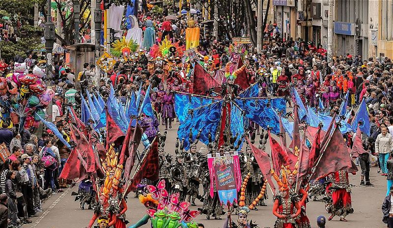 Las comparsas se preparan para el cumpleaños de Bogotá | Secretaría de ...